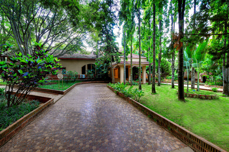 Gold Coins Club & Resort